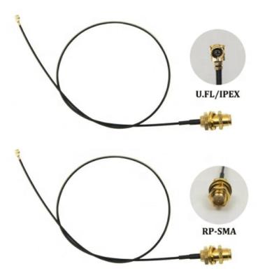 Cina 2.4GHz e 5.8GHz Dual Band Wi-Fi Antenna Rubber Duck Design con connettore personalizzabile in vendita