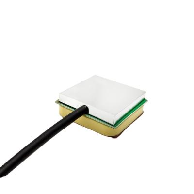 Cina DC3.3-5.0V Tensione di alimentazione R.H.C.P. Polarizzazione GNSS mobile Antenna GPS anti-interferenza in vendita