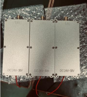 中国 433/868/915mhz 1.5/2.4/5.8G チップセット ジャマー モジュール RFノイズジェネレーター モジュール 10-150W 販売のため