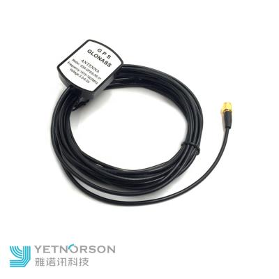 Cina Attivo montato magnetico GT5 connettore antenna per 1575.42MHz Frequenza centrale GPS navigatore in vendita