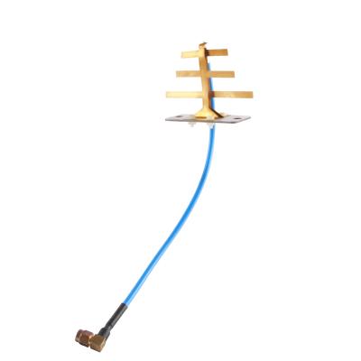 Cina 700 MHz Larghezza del nastro Antenna anti-drone per 5G GSM WIFI Sistema 5800 MHZ VSWR 1.5 1 in vendita