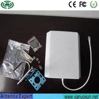Cina 2Antenna di ripetitore WiFi wireless esterna a.4 GHz con polarizzazione verticale o orizzontale in vendita