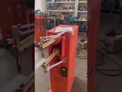 Máquina de moldagem a pneumática