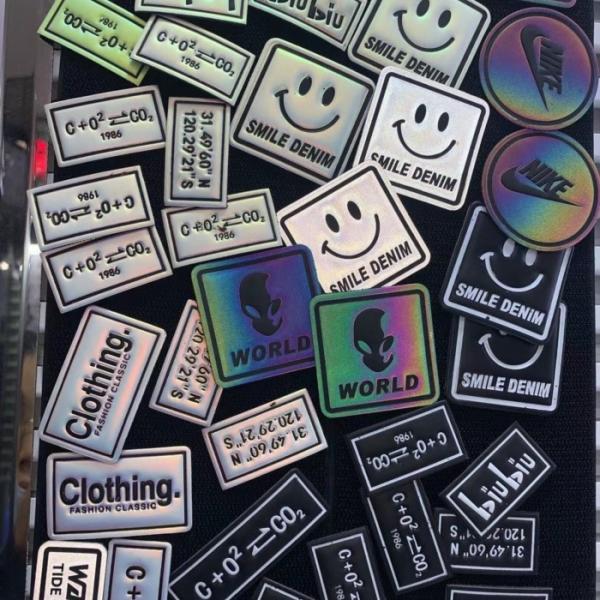 Quality Reflective 3D Heat Transfer Patches OEM ODM Rubber Heat Transfer Labels For Garments for sale
