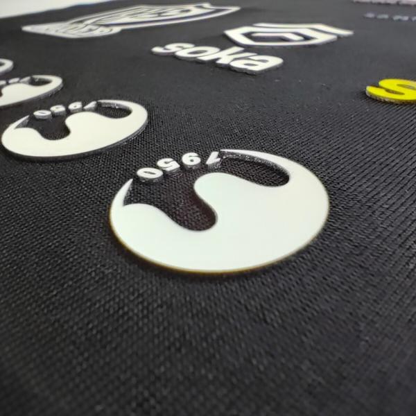 Quality Matte Silicone Heat Transfer Logo Flat Screen Printing Logo Customized for sale