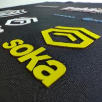 China Matte Silicone Heat Transfer Logo - Custom Flat Screen Printing with Water-Based Inks and Multi-Layer Application for sale