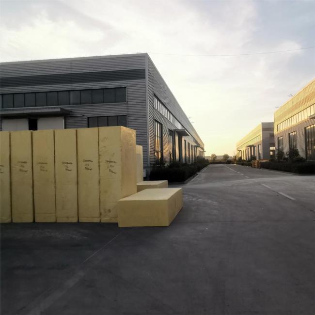 Two Component Polyurethane Rigid Foam Part a Blend Polyols Mixed with Isocyanate Mdi