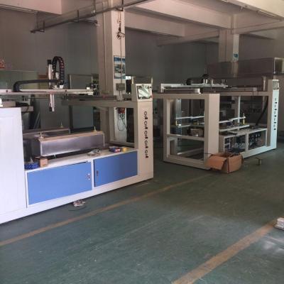 Cina Attrezzatura automatica di verniciatura a spruzzo di 5 assi che ricambia per il legno in vendita