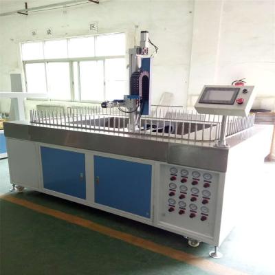 Cina Quattro macchina di rivestimento automatica d'acciaio dello spruzzo di asse 4KW per la tazza di vetro in vendita