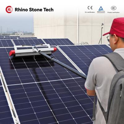 Китай Самоходная щетка для очистки солнечных панелей, легкая, для очистки солнечных панелей, телескопическая штанга 5,4 м 7,5 м продается