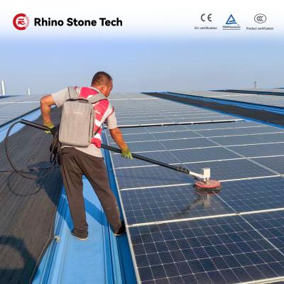 Китай Сухая влажная щетка для очистки солнечных панелей AC95V ~ 264V Вращающаяся щетка для очистки солнечных панелей продается