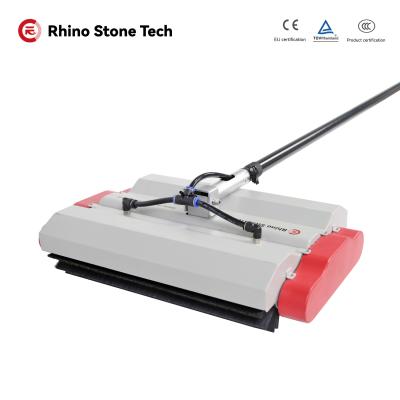 China Electric Solar Panel Washing Facilities 6.5m Electric Roller Brush PV Module Cleaner for sale