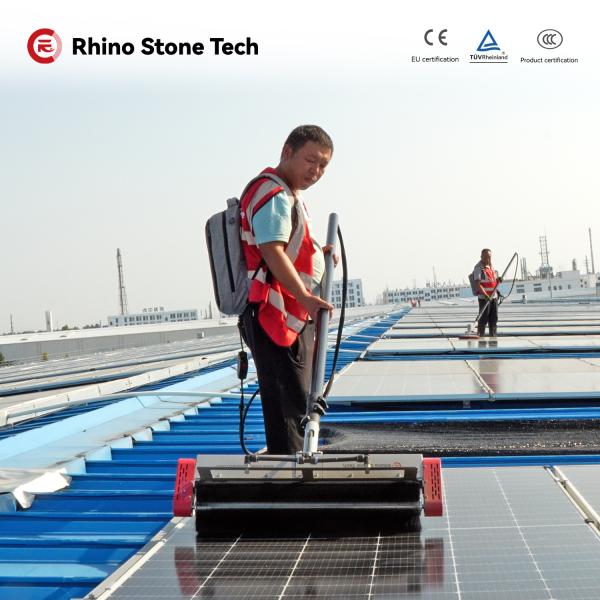 Quality Water Spray Solar Panel Cleaning Tools Handheld  High Strength Photovoltaic Cleaner Brush for sale