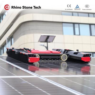 Cina Robot di pulizia solare intelligente Robot di pulizia solare automatizzato con spruzzo d'acqua automatico Lavatrice fotovoltaica robotica autonoma per pannelli in vendita