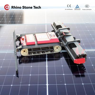 Cina Robot di pulizia pannelli solari con telecomando ad alta efficienza e macchina automatica a doppia testa, strumento per la pulizia di pannelli fotovoltaici in vendita