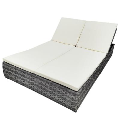 China Leisure Outdoor Rattan Double Sun Bed Rattan Wicker Chaise Lounge 2 Person Daybed  Curved Modern Furniture Gray for sale