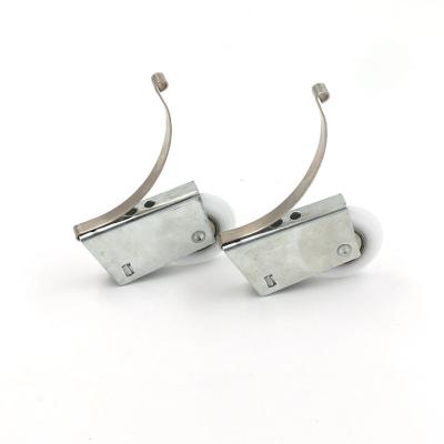 China Nylon de Deurrollen 608A die van de metaalgarderobe ODM Chrome het Plateren dragen Te koop