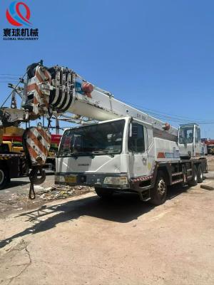 China Zoomlion, QY25V5 Truck Crane, June 2012
China III, Manual Throttle Control, Main Boom Length: 39.5 meters,Directly retrieved from construction site, complete original vehicle & original body structure for sale
