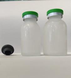 Cina 15 ml Vial di vetro Stampaggio a caldo Manipolazione superficiale per bottiglie di medicinali Materiale di base Vetro in vendita