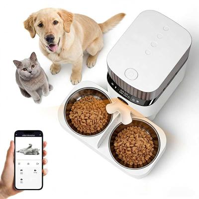 China Smart Pet Feeder with Camera, WiFi Remote Control, Timed Meal, Voice Record, OEM ODM Bulk Supply for sale