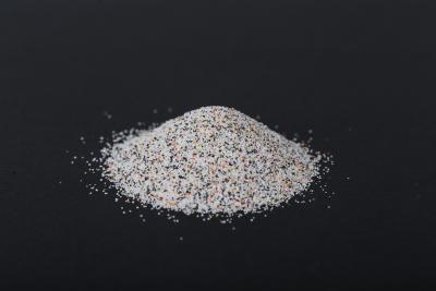 中国 尿素のプラスチック メラミン発破媒体の研摩の白い30/40粒度 販売のため