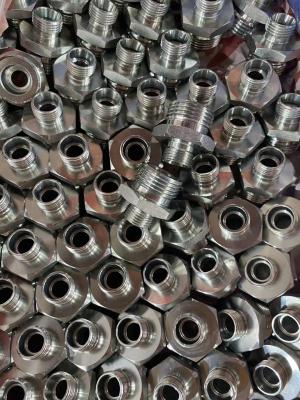 中国 G10ガラス鋼鉄鋳造型P40 CRS CNCは部品のアルミニウム真鍮の銅を機械で造った 販売のため