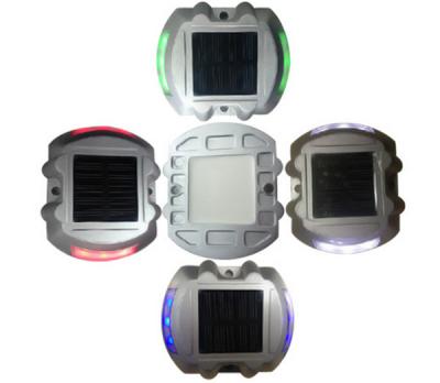 China Anti-high temmperature led solar cat eye pavement road stud,road marker reflectors for sale