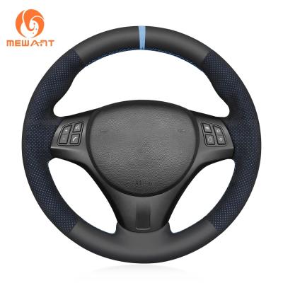 China Cobertura do volante suave e confortável para BMW E87 E81 E82 E88 E90 E91 E92 E93 E84 à venda