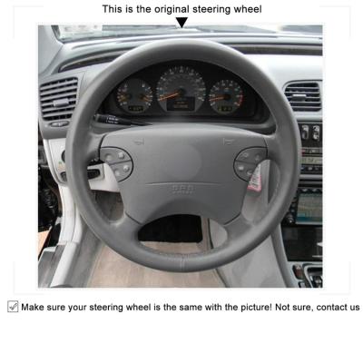 Cina CLK-Class W208 C208 E-Class W210 G-Class W463 2000 2001 2002 2003 Copertura del volante a cucitura a mano su misura in vendita