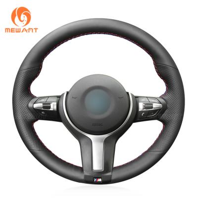 Cina Copertura del volante in pelle nera per BMW M F22 F23 F30 F34 F32 F33 F36 F10 F07 F12 F13 F06 F39 F25 F26 F15 F16 Colore del filo personalizzato in vendita