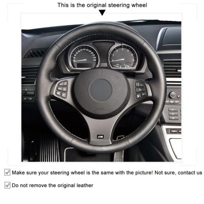 Cina Aggiornate l'interno del vostro X3 E83 2005-2010 con MEWANT Cow Hide Steering Cover in vendita