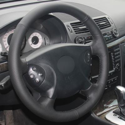 Cina Copertura del volante ad alta protezione per Mercedes Benz W210 E240 E63 E320 E280 2002-2005 in vendita