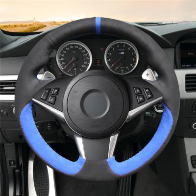 Cina Copertura del volante a cucitura a mano blu nero suede per BMW E60 E61 530d 545i 550i in vendita