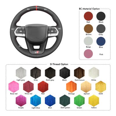 Cina Copertura del volante a filo rosso per Toyota Land Cruiser 300 GR Sport 2022-2024 in vendita