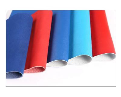 中国 オーダーメイド DIY ステアリングホイールのカバー 販売 ジープ コンパス 2011-2016 ジープ・パトリオット 2011-2016 販売のため