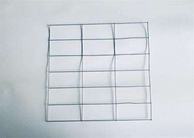 China Hot Dipped Galvanised Welded Mesh Long Hole Shape Low Carbon Iron Wire For Concrete for sale