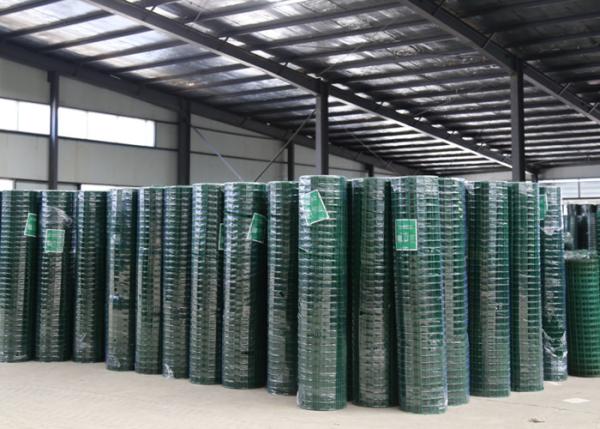 Quality Corrosion Resistant Pvc Coated Wire Mesh Fencing Rolls 12 Gauge Galvanized Surface for sale