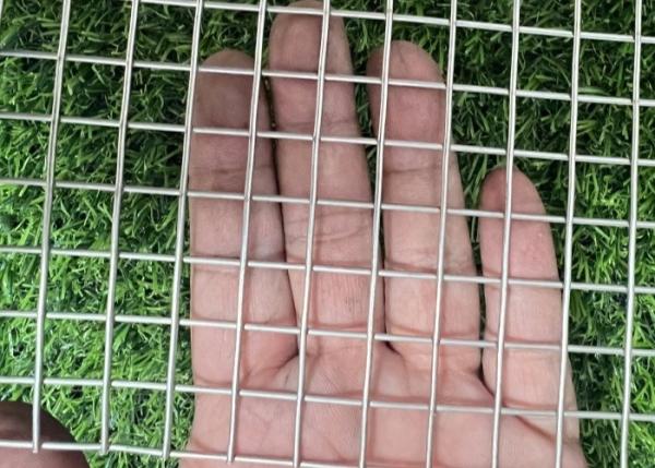 Quality 4x4 Stainless Steel Wire Mesh Panel For Masonry Reinforcement - Long Hole Square for sale