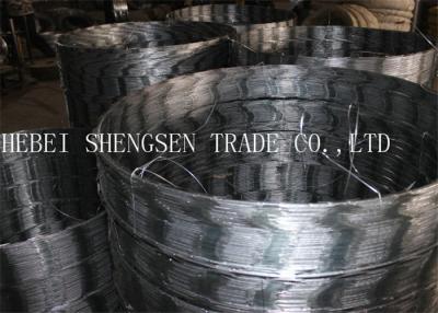 China Ss005 Galvanized Razor Barbed Wire , Concertina Razor Wire 0.5mm Thickness for sale