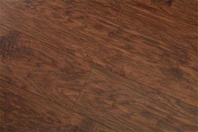 China Pvc Spc de 4mm 5mm 6mm que pavimenta a mancha do derramamento de 1220mm 180mm resistente à venda