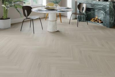 Cina Vinile rigido della spina di pesce di Spc del centro che pavimenta le plance 6.5mm 125x625mm in vendita
