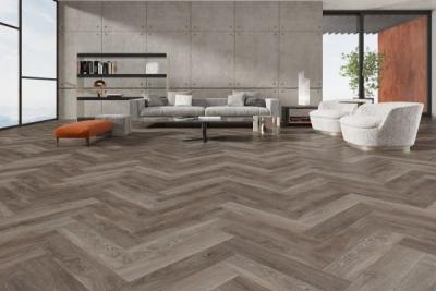 Cina pavimentazione di lusso 125x625mm del vinile di 6.5mm Grey Oak Spc Flooring Herringbone in vendita