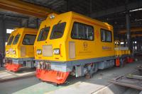 China Multi-functional Rail Service Rail Car with Crane 5t 80km/h for sale