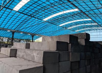 China 1.60 Density 26 MPa Flexural Strength 0.8mm Grain Size Vibration Graphite for sale