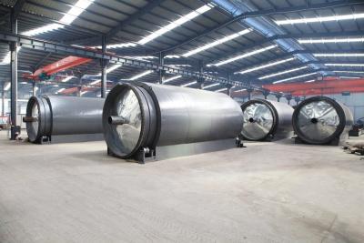 China Máquina de pirólise de reciclagem de resíduos de alta capacidade de 15,5 kW para extração de energia do óleo combustível à venda