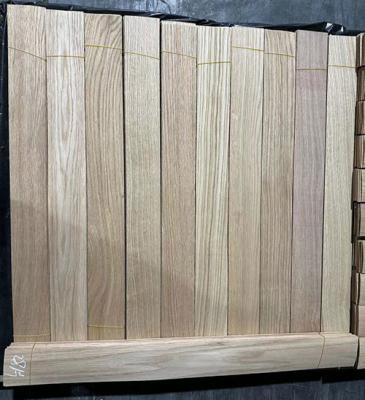 China Möbel Rift Weiße Eiche Veneer A/B Grade 1mm MDF Holz Veneer zu verkaufen