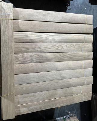 中国 家具 裂け目 ホワイト オーク フリーナー A/B グレード 1mm MDF 木 フリーナー 販売のため