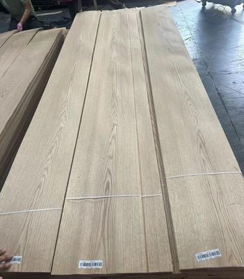 China Rood eiken houten fineer,paneel AAA dikte 0,5 mm, Gebruik deurmeubilair Te koop