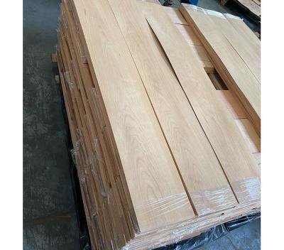 Cina strato superiore nero spesso di 0.7mm Cherry Wood Veneer Engineered Flooring in vendita
