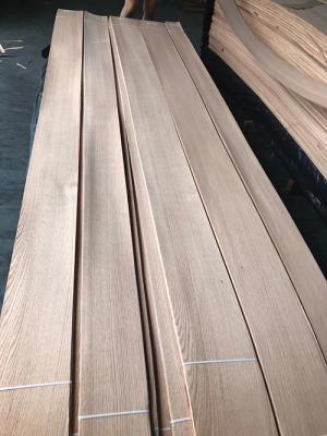 China a planície do folheado da madeira de carvalho vermelho de 0.5mm cortou o uso da decoração interior do MDF à venda